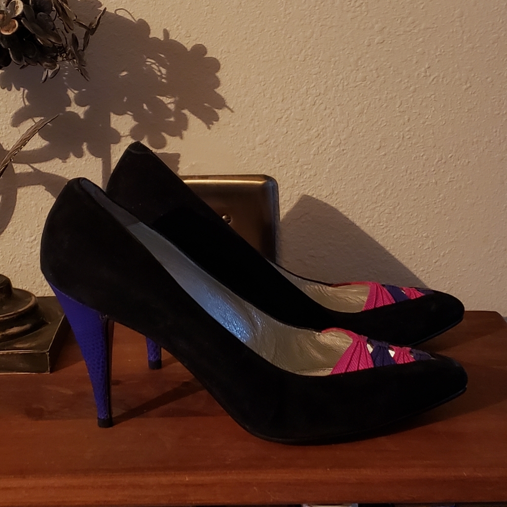 Fabulous And Rare Vintage High Heels - Gem